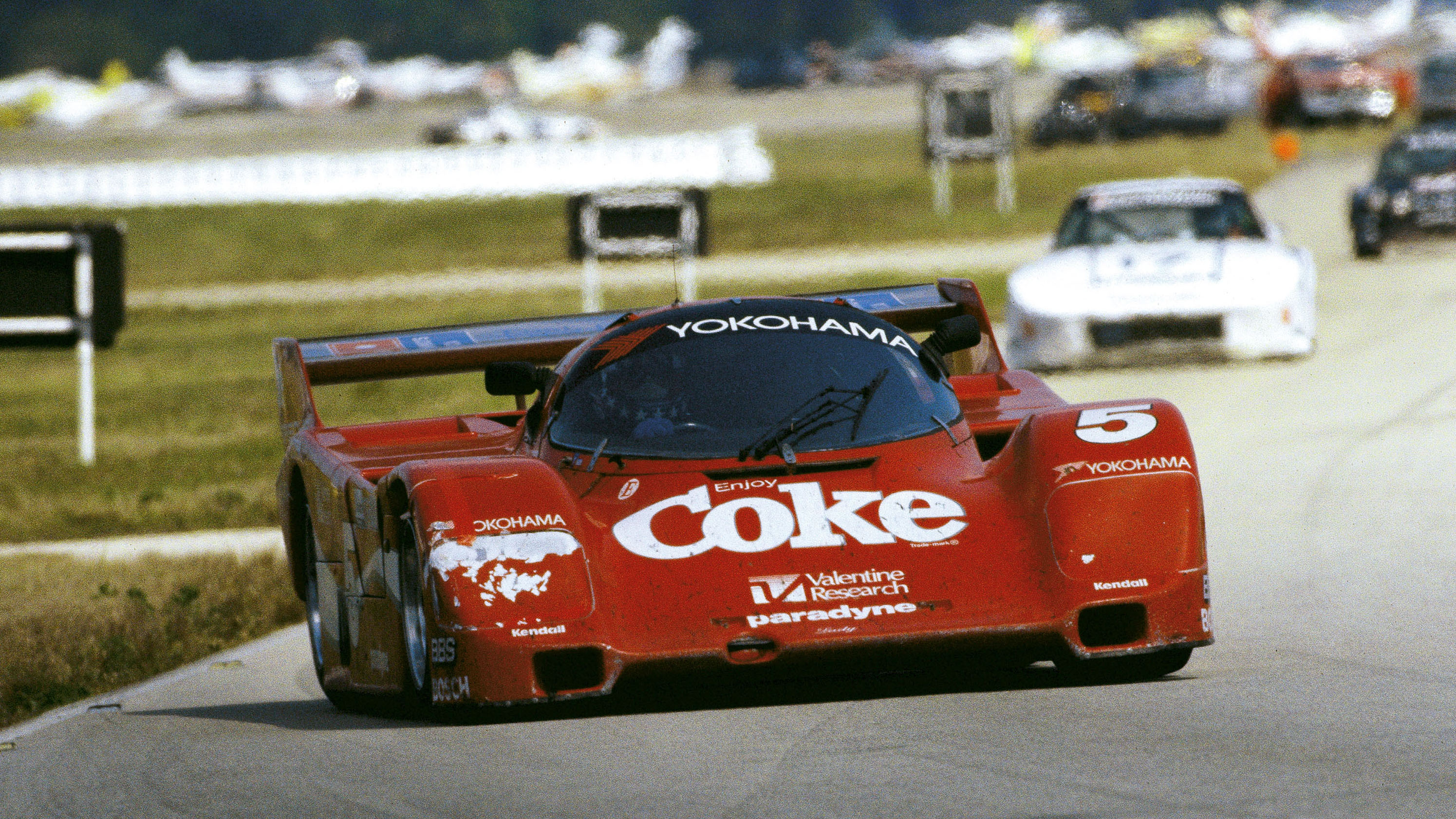 This Porsche 911 RSR Coca-Cola Livery Is One Of The Best Retro Tributes ...