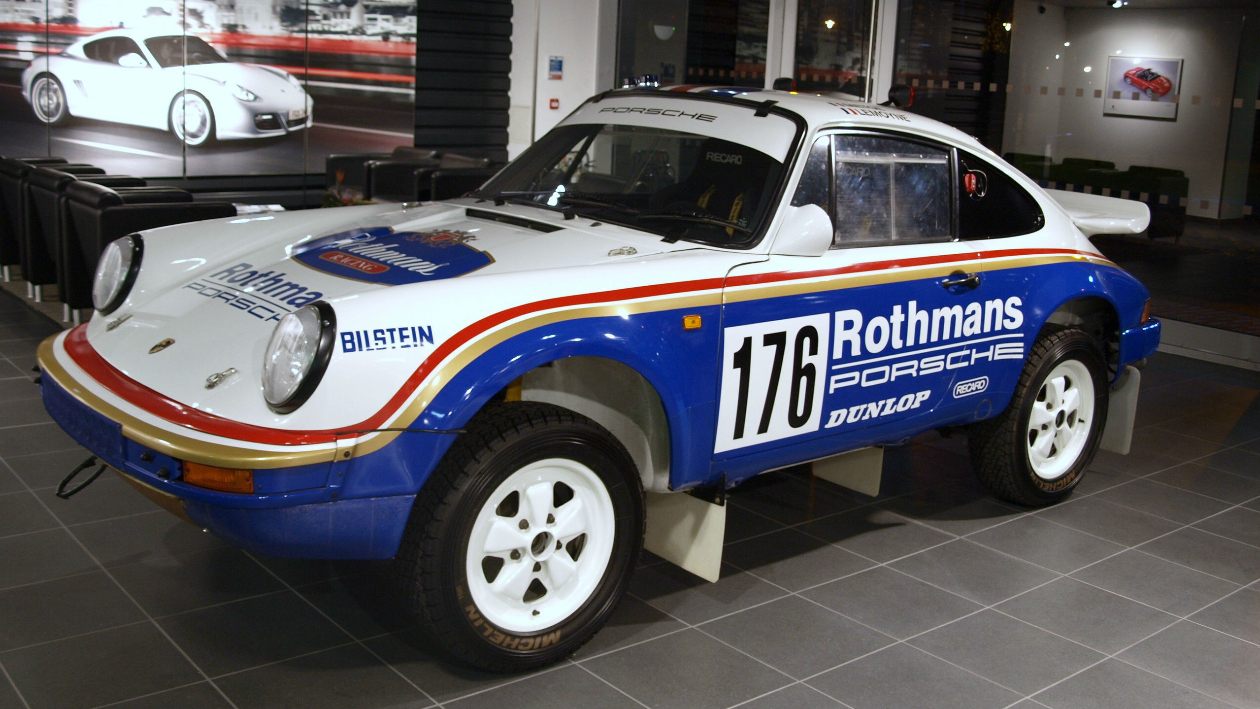 This Porsche 911 RSR Coca-Cola Livery Is One Of The Best Retro Tributes ...